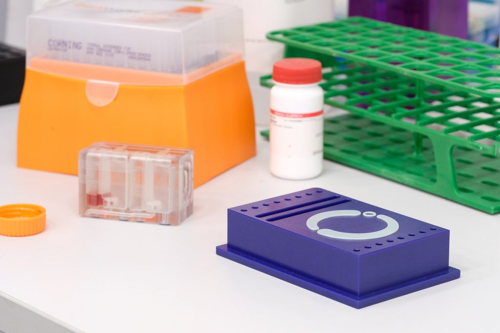 'Lab in a Box' developers turn to multi-material 3D printing - DEVELOP3D